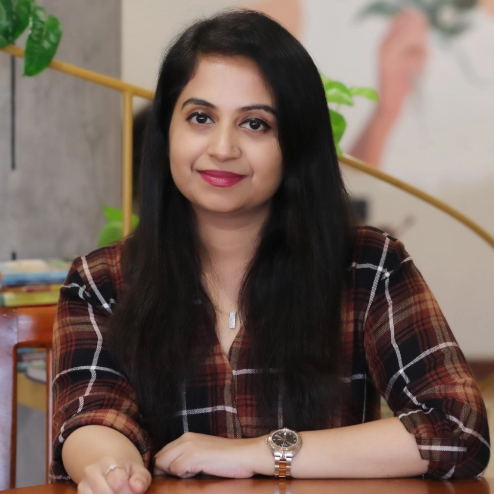 Dr. Sikha Radhakrishnan | Aarya Eye Care